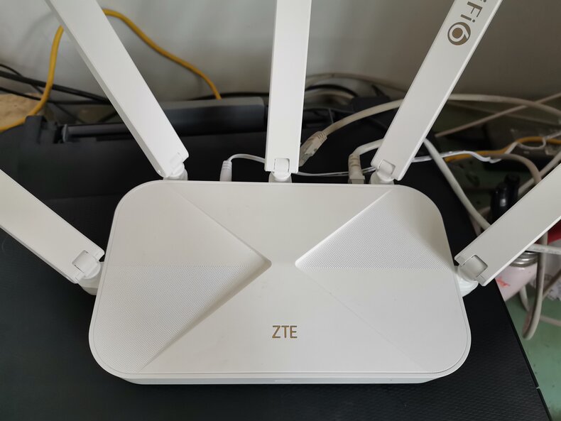 中兴E2631巡天AX3000 wifi6无线路由器评测 中兴路由器怎么样
